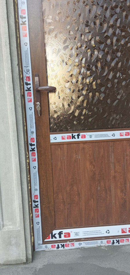 AKFA Eshik va Romlar