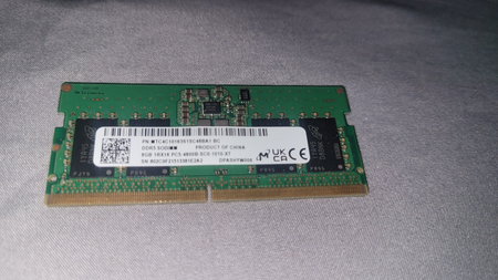 Sodimm ddr5 4800mhz, 8 gb.
