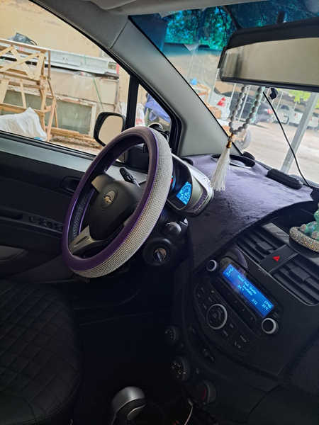 Срочно продам Spark