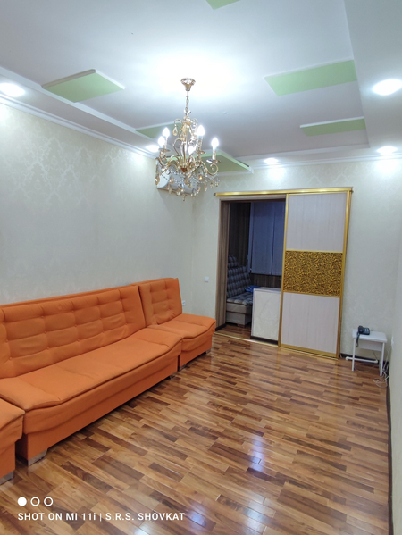 2 комнатная 50м², массив Кушбеги ориентир Аэропорт