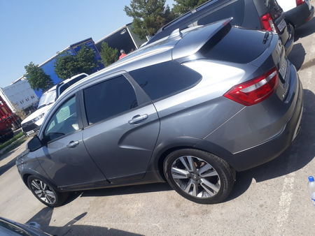Vesta SW cross lada kriditga ol