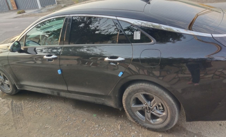 Автомобиль KIA K5