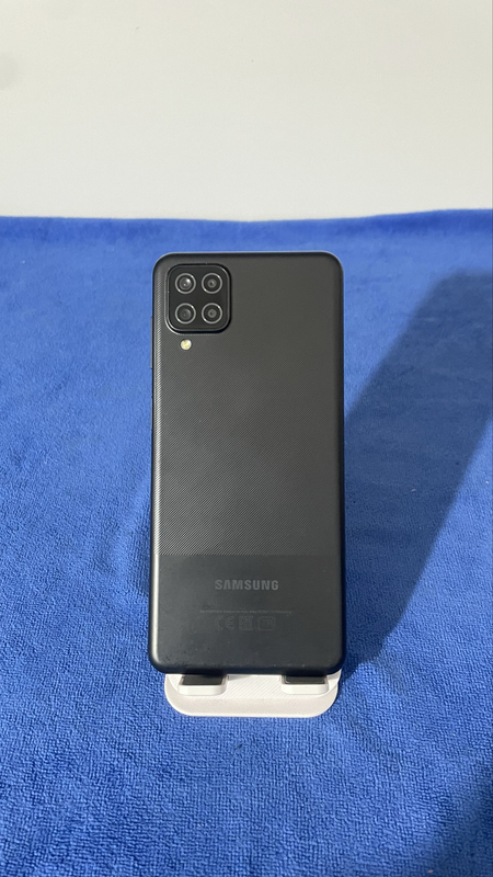 Samsung Galaxy A12 sotiladi