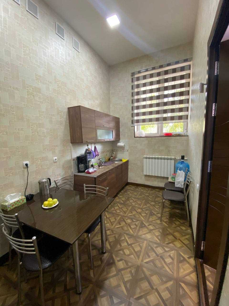 Аренда офис ул. Чапаната, Братские Могилы Площадь: 230 кв