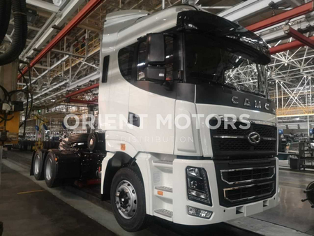 Седельный тягач CAMC H9 (новая кабина)