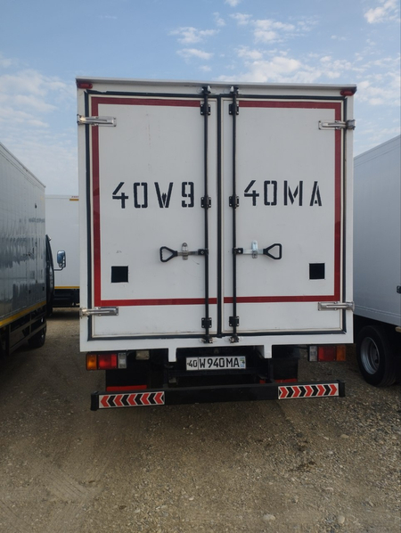 Isuzu nqr pl  2015