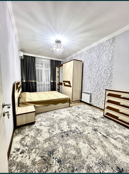 Продаётся 3/2/9, Ц-2, ор-р Алайский базар, Новостройка