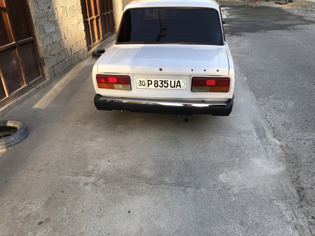 Vaz2107 срочна сотилади