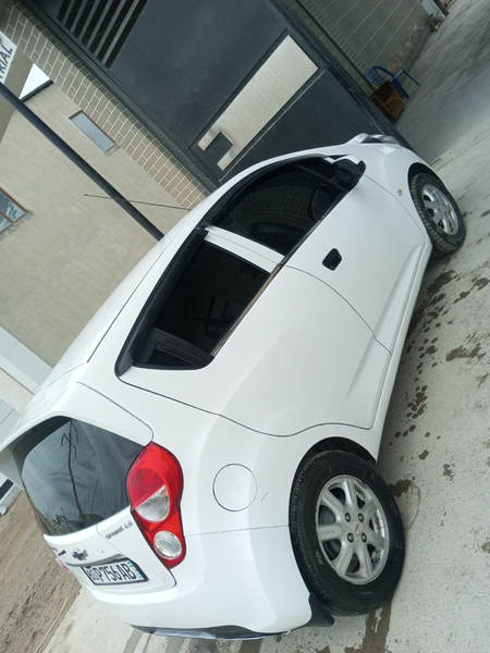 chevroletspark2012