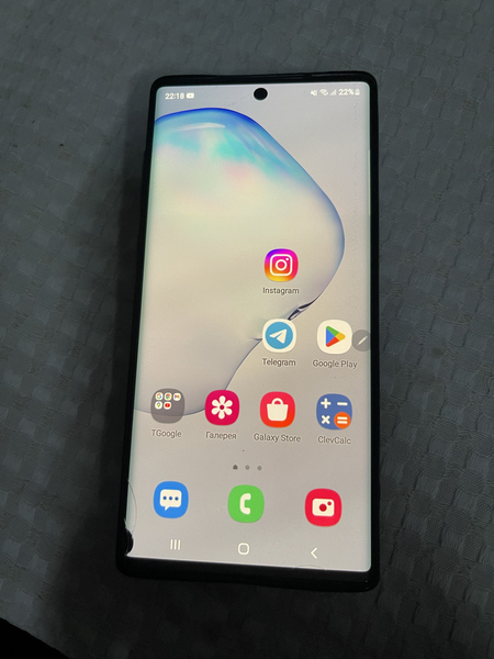 Samsung S10 сотилади!