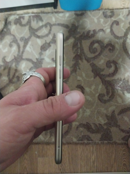Samsung A6 3/32 продаю
