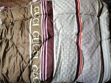 Продам турецкий комплект, GUCCI, новый
