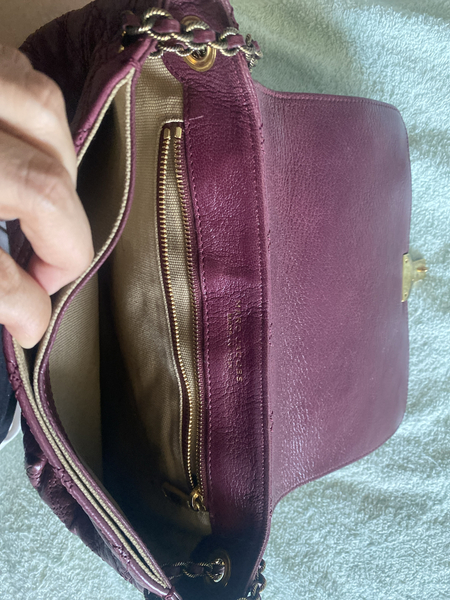 Продаеться кожанная сумка marc jacobs