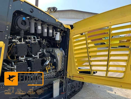 Асфальтоукладчик Bomag BF700C-2