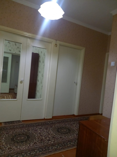 Продаётся 4х комнатная квартира