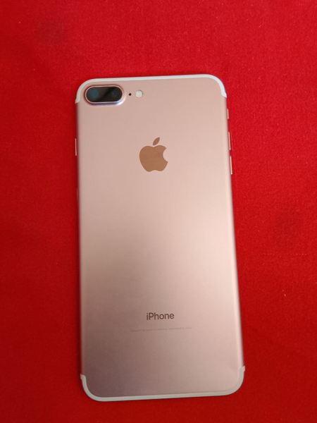 iPhone 7plus telefon
