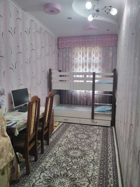 Квартира 4-х комнатный в Чиланзаре, 110 кв метр.