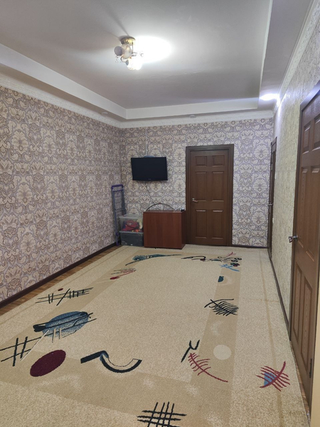 Продам квартиру на Юнусабаде 8кв