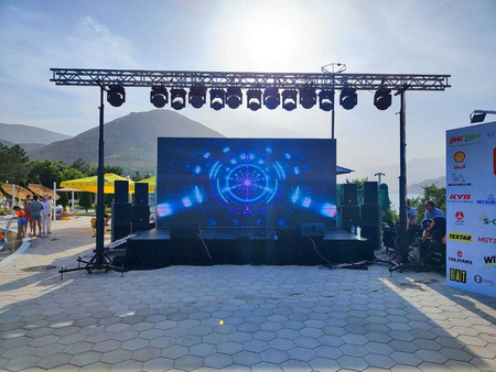 Led ekran istalgan hajmda turli xil tadbir, to\\\'y marosimlari uchun