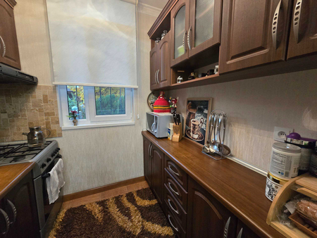 Пединститут Парк Бабура 3-комн 77-серия 1/4 70 м² ремонт тихий двор