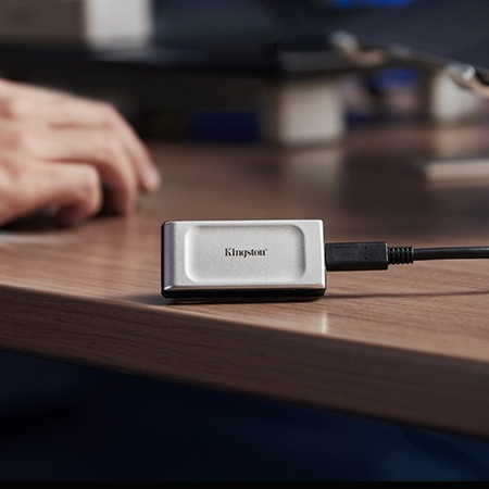Портативный SSD Kingston SX2000 1Tb скорость чтения и записи 2000Мб/с
