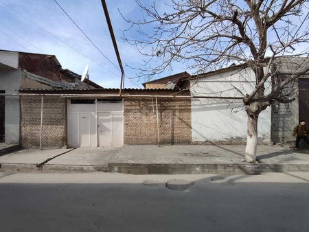 Продаётся дом 2,2 сотки. Лахути