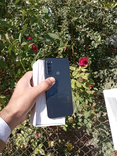 Redmi note 8 ideal aybi yoq full komplekt arzon sotaman