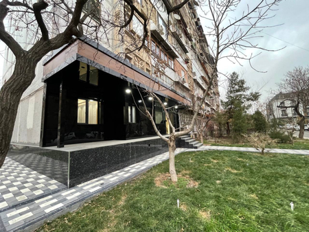 Продается готовый офис Парк бобур