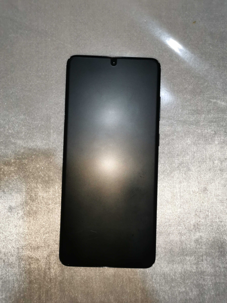 Срочно Samsung S20+ 8/128 GB Вьетнам