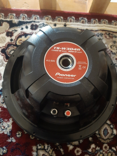 Assalomu alaykumm  1300W  brend kompaniya PIONER sabbufer sotiladii