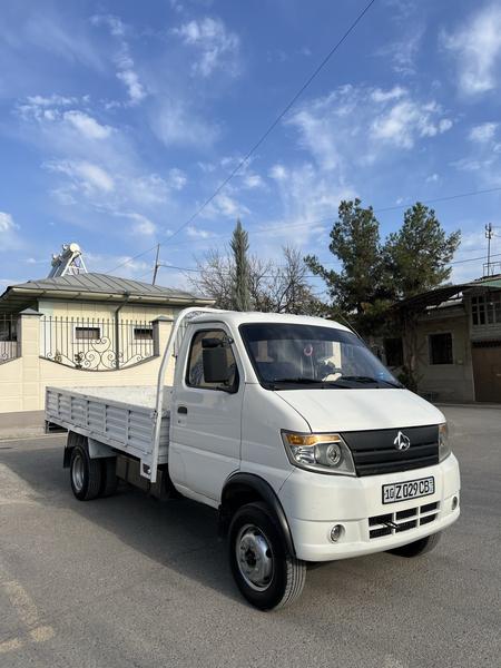 Changan 99 sotiladi