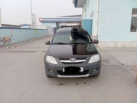 Lada Largus bir qo'l