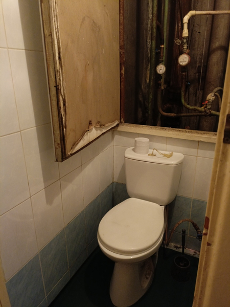 Чиланзар 18 2 хона 1 этаж 350  е.у
