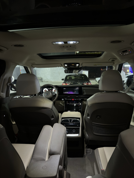 KIA Carnival 2021