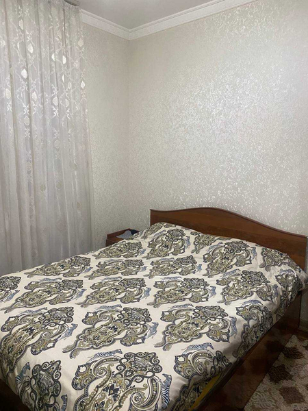 (К128461) Продается 5-ти комнатная квартира в Алмазарском районе.