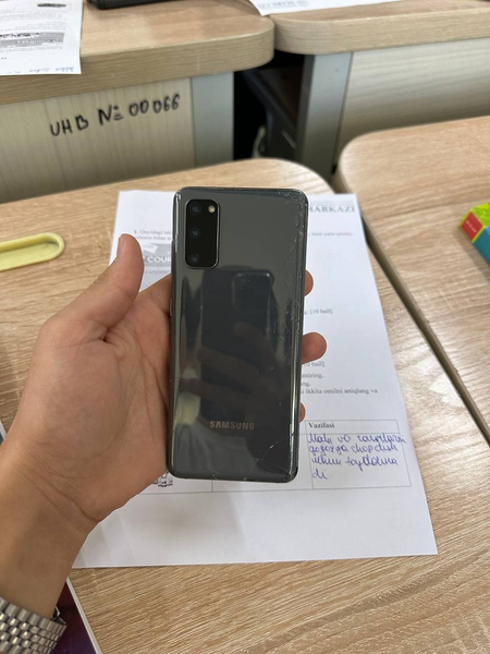 Samsung s20 5g kareski