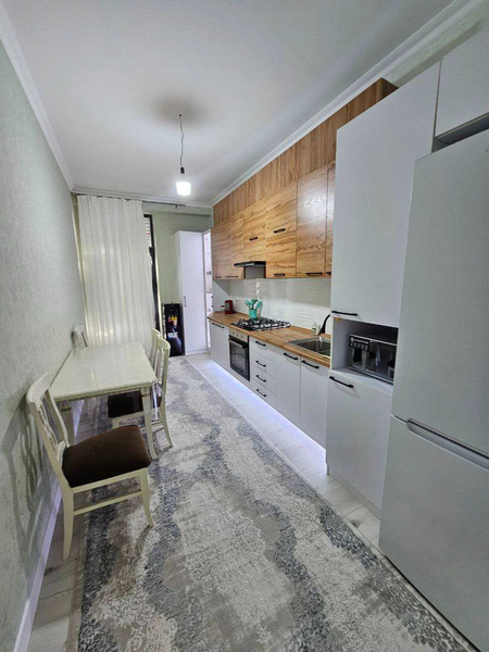 3 xonali 110m² 4-qavat uy sotiladi