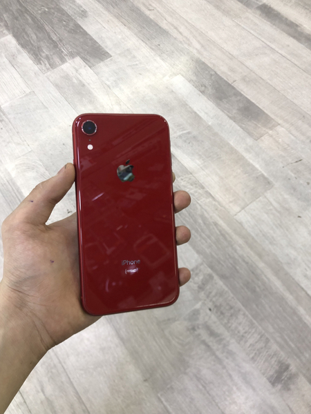 iPhone Xr sotiladi