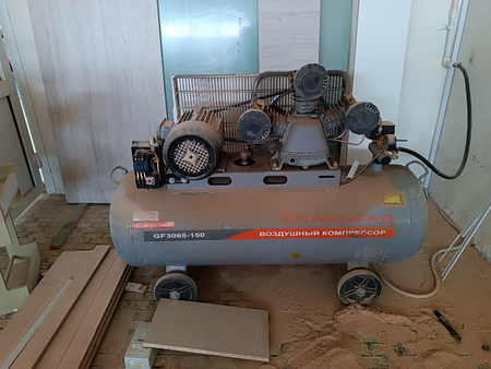Компрессор Грандфар 150л 3 кВт 8Атм