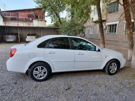 Lacetti 1,8 AT 2011