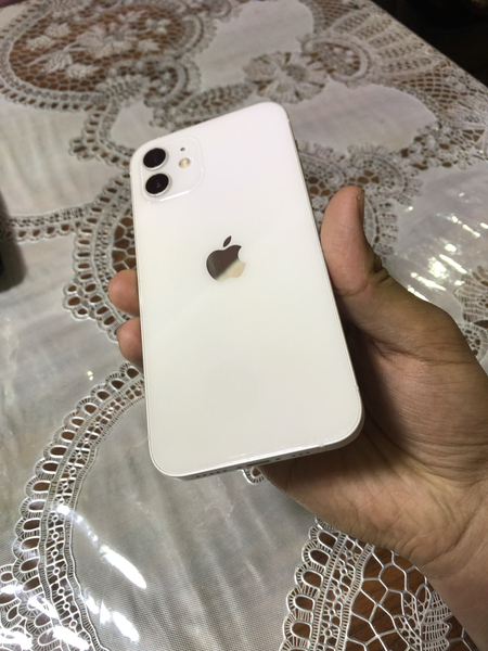 Iphone 12 сотилади 87%