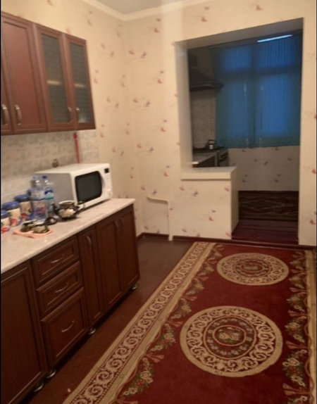 Аренда 3 комнатная. Мирабадский район. Ориентир Электроаппарат.