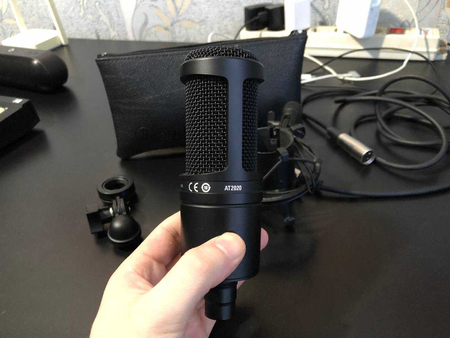 Микрофон Audio Technica AT 2020 XLR