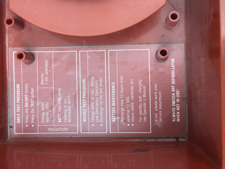 ED 420 Monitor Defibrillator