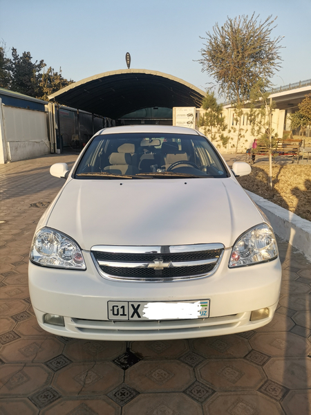 Lacetti 1,8l, 2011 MT, полная краска