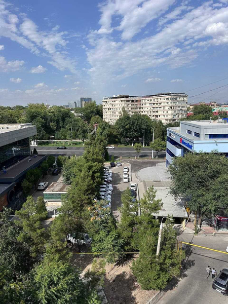 продается 3/8/9 
на Кунаева/Мирабад 
ор: гост. Россия