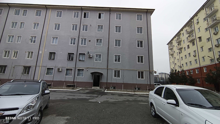 Mediya parkda 4 xona 150 kv. M kvartira zudlik bilan sotiladi