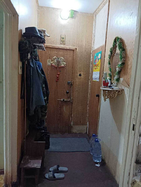 Срочно продается 3х комнатная на 2 этаже Юнусабад 11 кв.(м999)