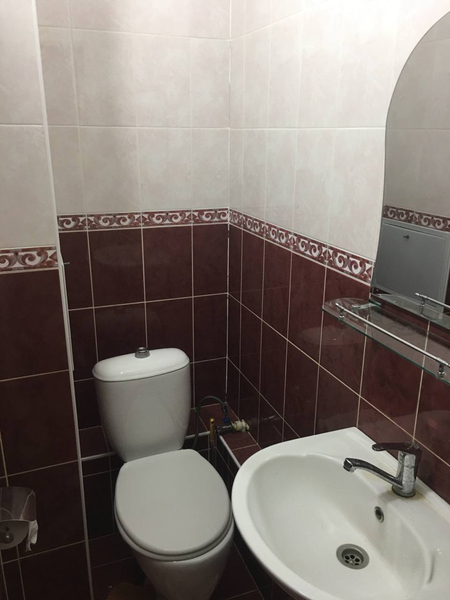 Продается своя 5 ком квартира
