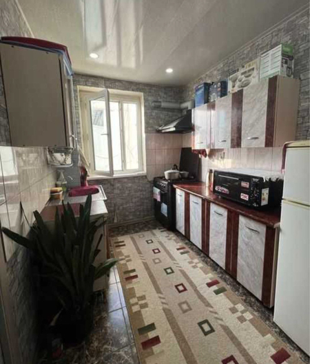 N1575 Olmazor tumani Beruniy 4/9/9